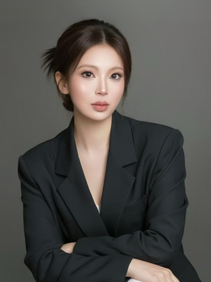 Laura Lu - Ausky Real Estate